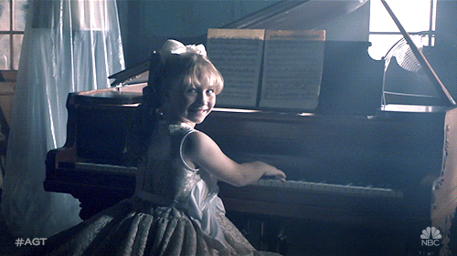 Creepy Piano GIFs - Get the best GIF on GIPHY