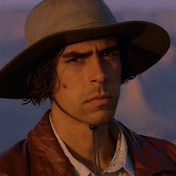 Beau Bennett's Instagram, Twitter & Facebook on IDCrawl