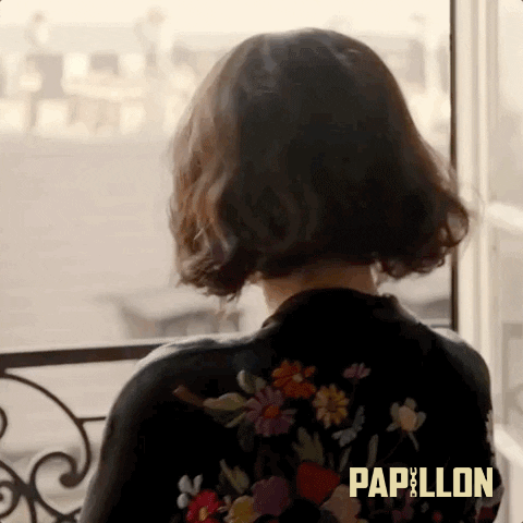 Robin Twist GIFs - Get the best GIF on GIPHY