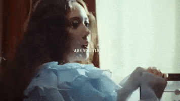 Laufey GIFs on GIPHY - Be Animated