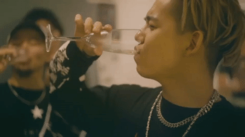 男性ソロアーティスト Male Solo Artists S On Giphy Be Animated