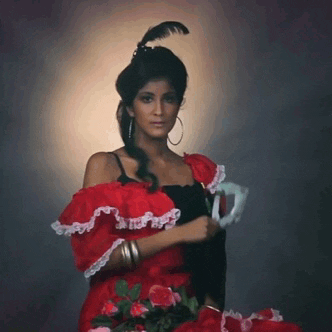 Gipsy Queens GIFs - Get the best GIF on GIPHY