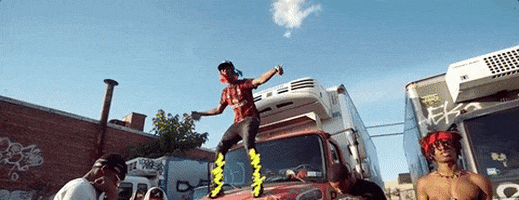 Dinero Volando GIFs - Get the best GIF on GIPHY