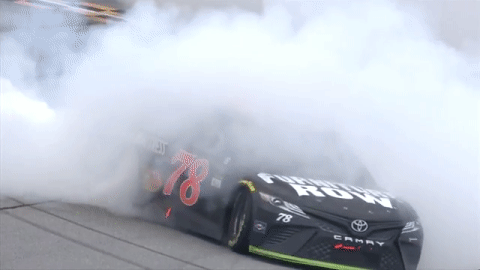 NASCAR GIF - Find & Share on GIPHY