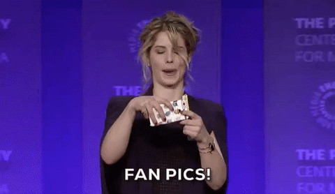 Fan-pic GIFs - Get the best GIF on GIPHY