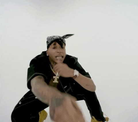 Picture Me Grapin' GIFs on GIPHY - Be Animated