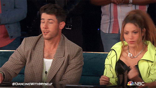 Head-moving GIFs - Get the best GIF on GIPHY