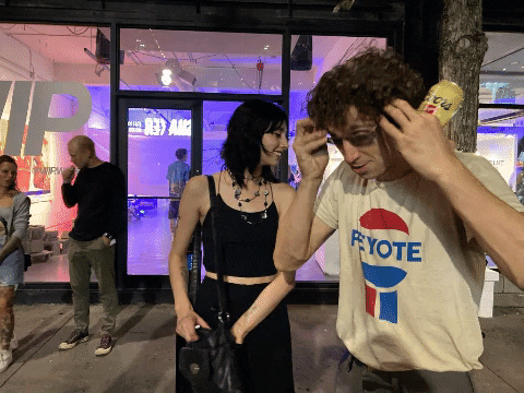 Eye-movement GIFs - Get the best GIF on GIPHY