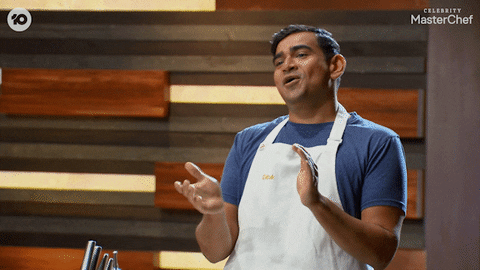 Celebrity Masterchef Clapping GIF by MasterChefAU - Find & Share on GIPHY