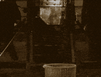 Best guillotine GIFs - Primo GIF - Latest Animated GIFs