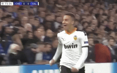 Rodrigo-machado GIFs - Get the best GIF on GIPHY