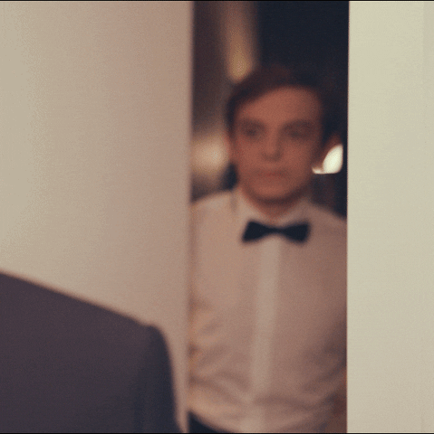 Styling On Summer GIFs - Get the best GIF on GIPHY