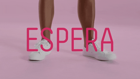 Snack Esperando GIF by Cornetto España - Find & Share on GIPHY