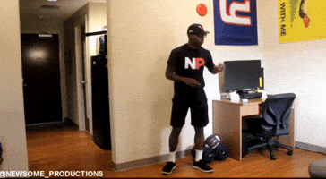 Dancing Meme GIFs - Find & Share on GIPHY
