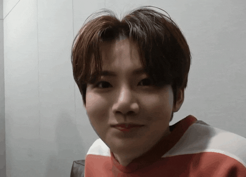 Laugh At You GIFs - Get the best GIF on GIPHY