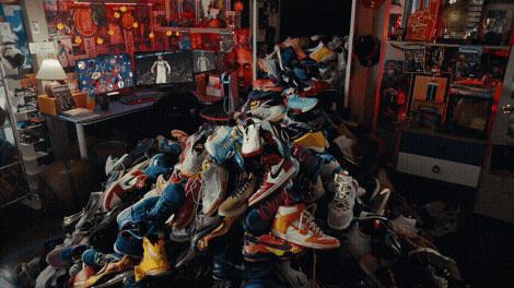 Sneaker Head GIFs - Get the best GIF on GIPHY