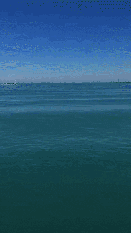 Waves at lake michigan : r/oddlysatisfying