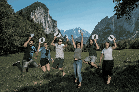 Gesaeuse GIFs on GIPHY - Be Animated