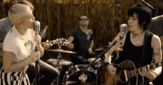Miley Cyrus Backyard Sessions GIFs - Get the best GIF on GIPHY
