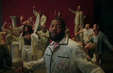 Present GIFs on GIPHY - Be Animated