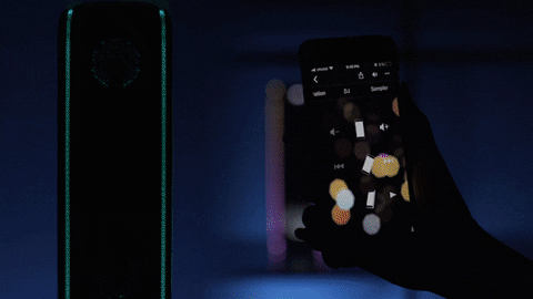 Speakers GIFs - Find & Share on GIPHY