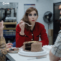 Free-cake GIFs - Get the best GIF on GIPHY