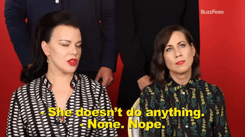 The-cast-of-younger-plays-whos-who GIFs - Get the best GIF on GIPHY