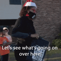 Lets-see-whats-going-on-over-here GIFs - Get the best GIF on GIPHY