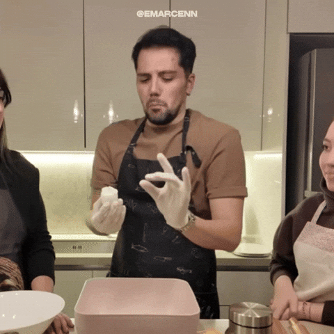 Mide Bükücü GIFs - Find & Share on GIPHY