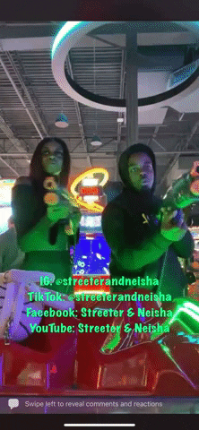 Socialmedia-sharing GIFs - Get the best GIF on GIPHY