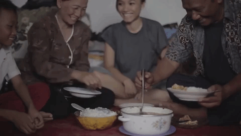 Ala Carte GIFs - Get the best GIF on GIPHY